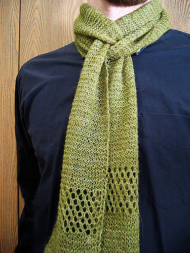 Ravelry: Kelp scarf pattern by Ben Millett