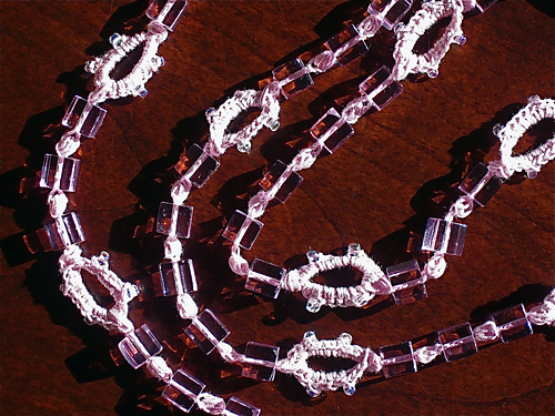 Ravelry: Twinkle Links Necklace pattern by Vashti Braha