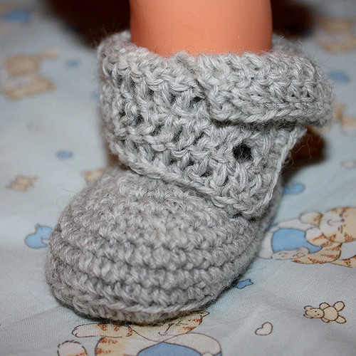 Ravelry: Baby Ankle Boots pattern by Mon Petit Violon