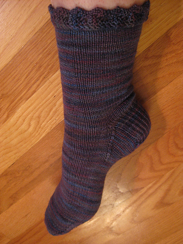 Ravelry: Ruffle Edged Sock pattern by Patons
