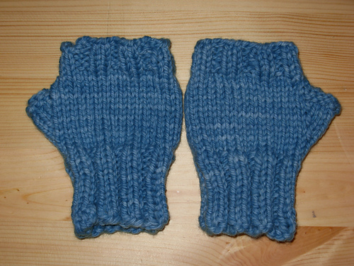 Ravelry: Easy Half Mitten 106 pattern by Michelle Porter