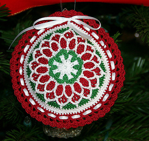 Ravelry: Ornament #3 pattern by Anne Halliday