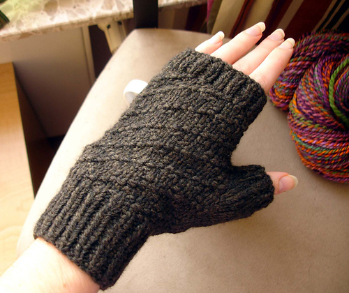 Ravelry: Manly Mitts pattern by Sarah Chilson