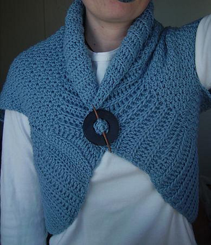 Ravelry: Circular Shrug pattern by Mary Jane Hall