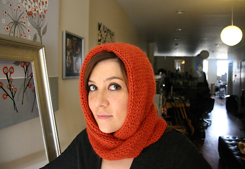 Ravelry: Infinity Cowl pattern by Kim McClellan