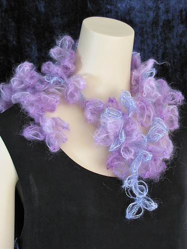 Ravelry: Lovepod Boa pattern by Vashti Braha