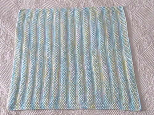 Ravelry: Hooded Baby Blanket (knit) kpl-bafg pattern by Lion Brand Yarn
