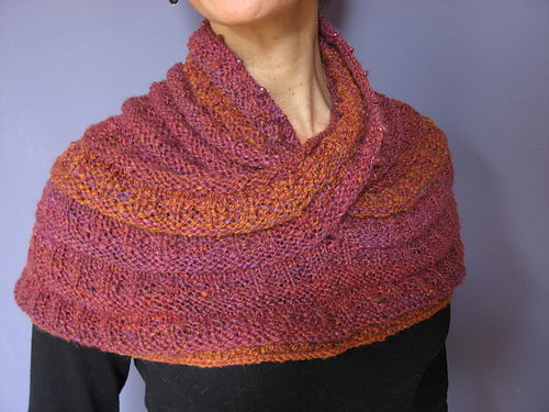Ravelry: Harmonia's Rings Cowl pattern by Sivia Harding