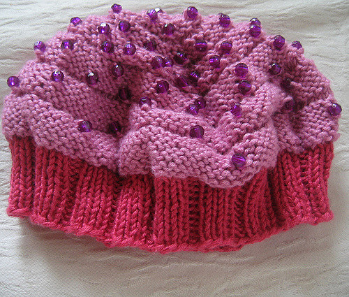 Ravelry: Cupcake Hat pattern by Alicia Lutz