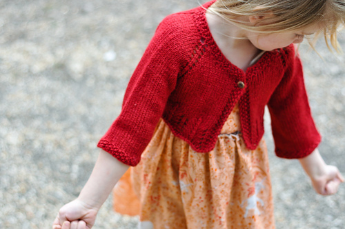 Ravelry: # 288 Little Girl's Shrug pattern by Diane Soucy