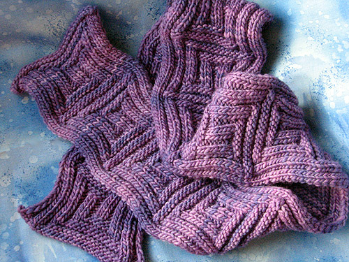 Ravelry: Mabel's Scarf pattern by Larissa Brown