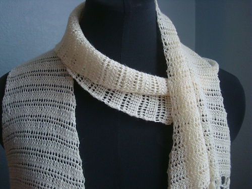 Ravelry: Amelia Scarf pattern by Rebecca Velasquez