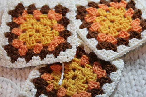 Ravelry: Classic granny squares - spelled out pattern by Maren Lie Malmo