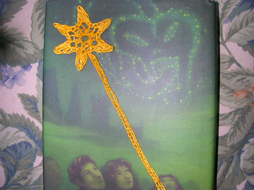 Ravelry: Suzie's 6 Point Star Bookmark pattern by Suzetta Williams