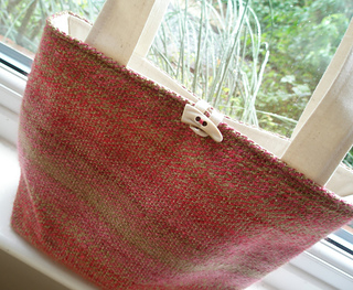 Ravelry: Minniemoll's Three crafts bag
