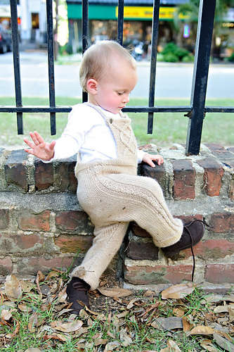 Ravelry: Bitty Britches pattern by Kate Oates