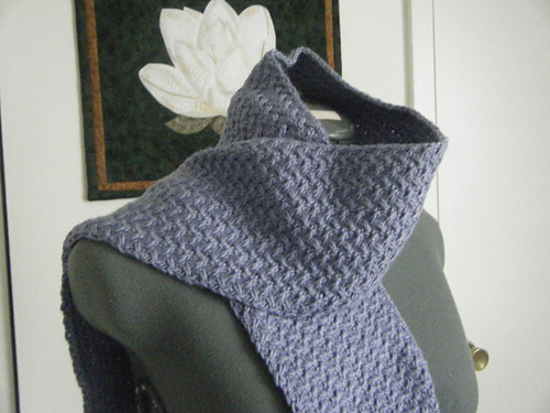 Ravelry: Shifting Sands Scarf pattern by Grumperina