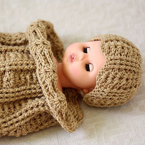 Ravelry: Baby Cocoon and Hat Set pattern by Mon Petit Violon