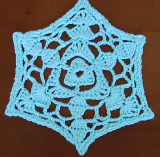 Ravelry: Trefoil Star Motif pattern by Gwynna
