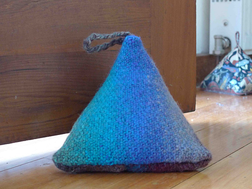 Ravelry: Door Stop pattern by Debbie Bliss