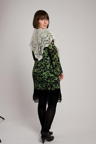 Ravelry: Vinkonusjal - Girlfriend shawl pattern by Halldóra ...