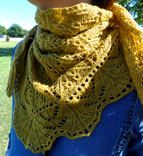 Ravelry: Damask pattern by Kitman Figueroa