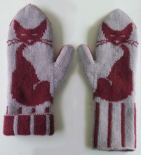 Ravelry: Kittens Mittens pattern by Kalinumba