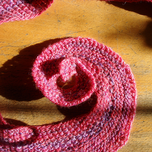 Ravelry: Nessie pattern by Julia Zahle