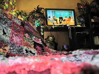 Ravelry: wiLDaBoUtCoLoR's DiAGoNaL GraNNy SqUArE AfGHaN