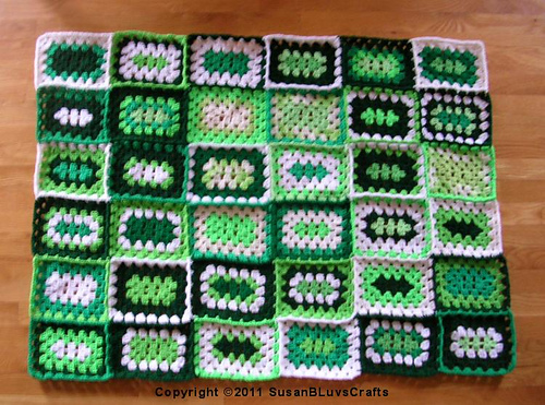 Ravelry: Rectangular Granny Square pattern by SusanB
