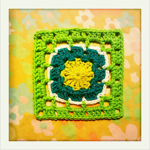 Ravelry: Window Pane Square 6" pattern by Nina Leon