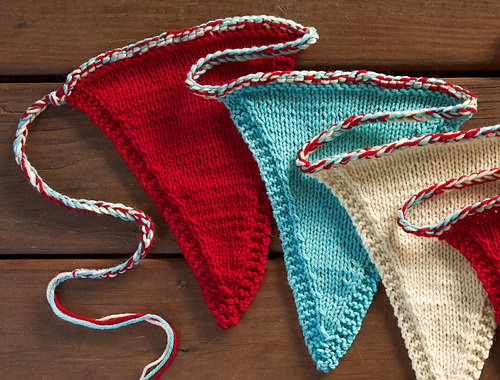Ravelry: Camp Loopy Bunting pattern by Sheri Berger