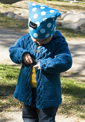 Ravelry: Pirpa pattern by Mari Muinonen / tikru