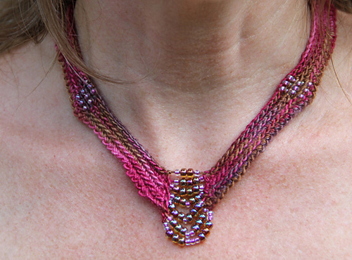 Ravelry: Crochet Butin Collar pattern by Laura Nelkin