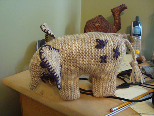 Ravelry: Elliot pattern by Anne Makepeace