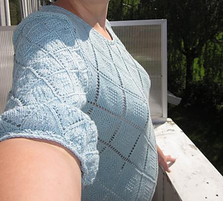 Ravelry: 1005-18 Topp pattern by Marissa Sennis