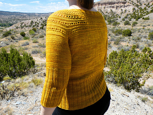 Ravelry: Taos pattern by Kate Ray