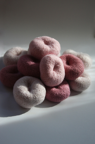 Ravelry: Felt Cervix pattern by Sonya Philip