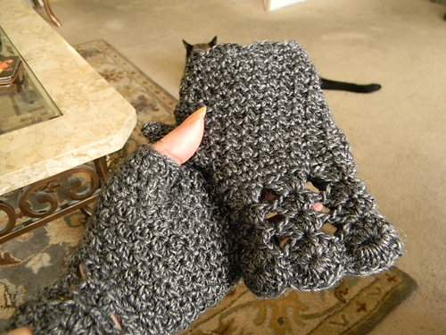 Ravelry: Crochet Mittens "SHELLS" pattern by Barbara Summers