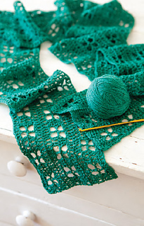 Ravelry: Wildflowers Scarf pattern by Linda Permann