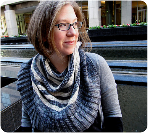 Ravelry: Athena pattern by Kate Ray