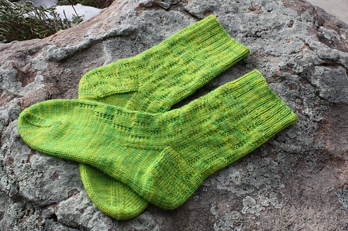 Ravelry: Brickwork Socks pattern by Debbie O'Neill