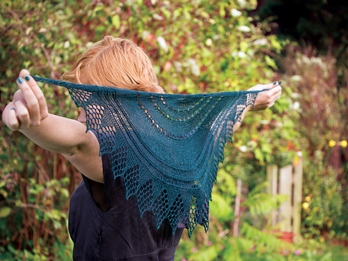 Ravelry: Pear Drop pattern by Ysolda Teague