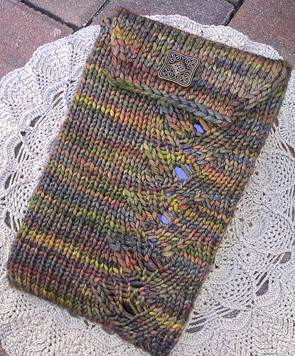 Ravelry: Cozy Fire: Kindle Cover pattern by Danna Rachel