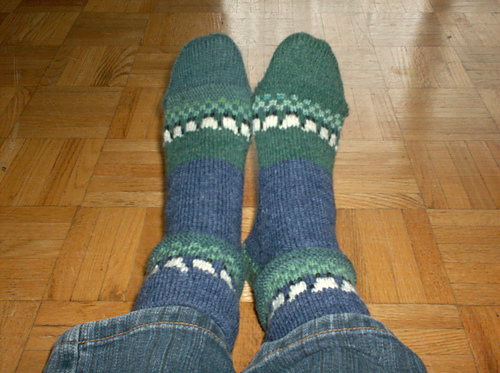 Ravelry: Flock Socks pattern by Amy Rutter
