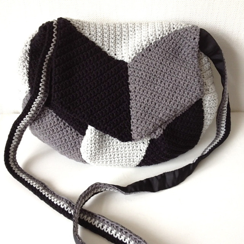 Ravelry: diamond bag pattern by Jellina Verhoeff