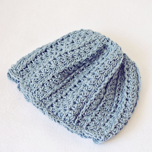 Ravelry: Cluster Hat pattern by Mon Petit Violon