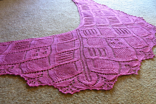 Ravelry: Mulled Raspberry Shawl pattern by verybusymonkey