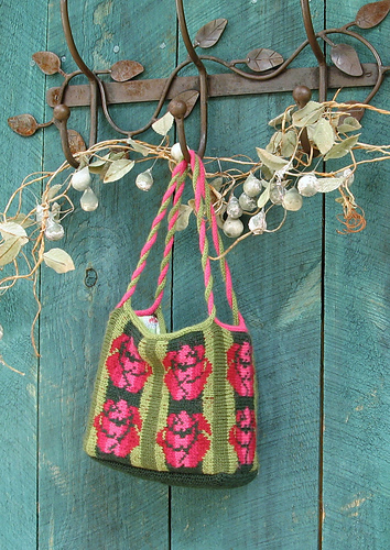 Ravelry: Full Bloom pattern by Rachel Molenaar