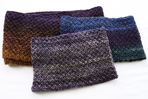 Ravelry: Quilted Loop pattern by Laura Treadway